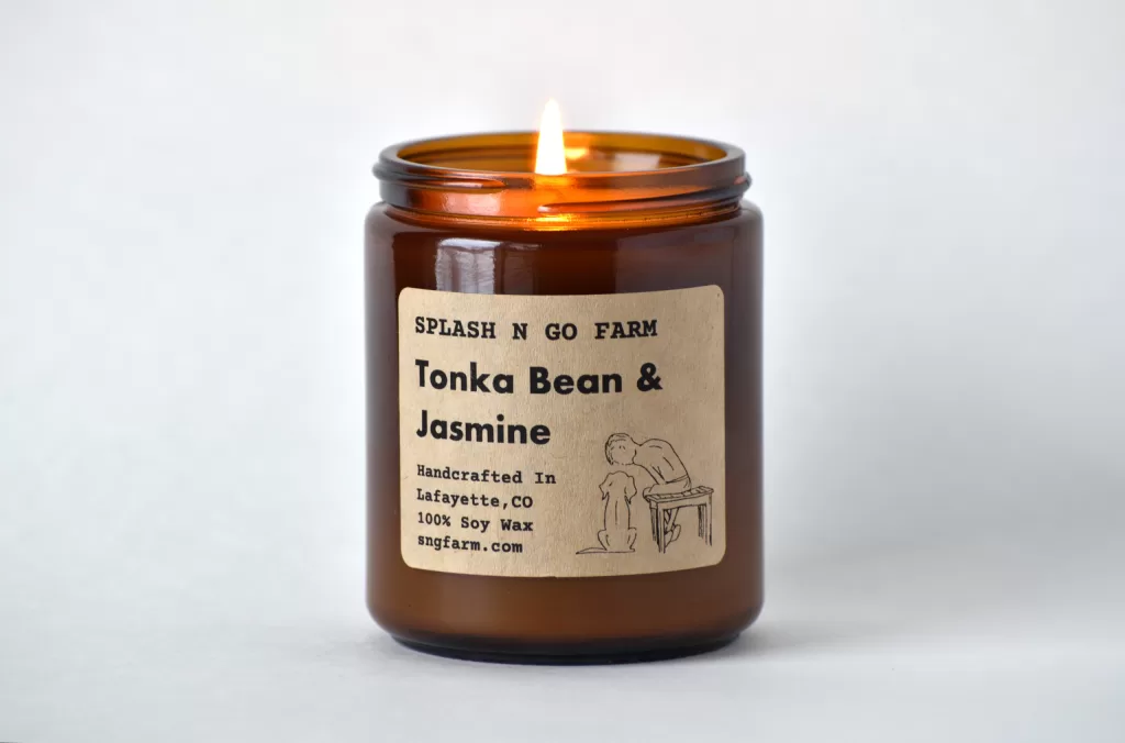 Tonka Bean & Jasmine - 8 oz Soy Candle - Splash N Go Farm